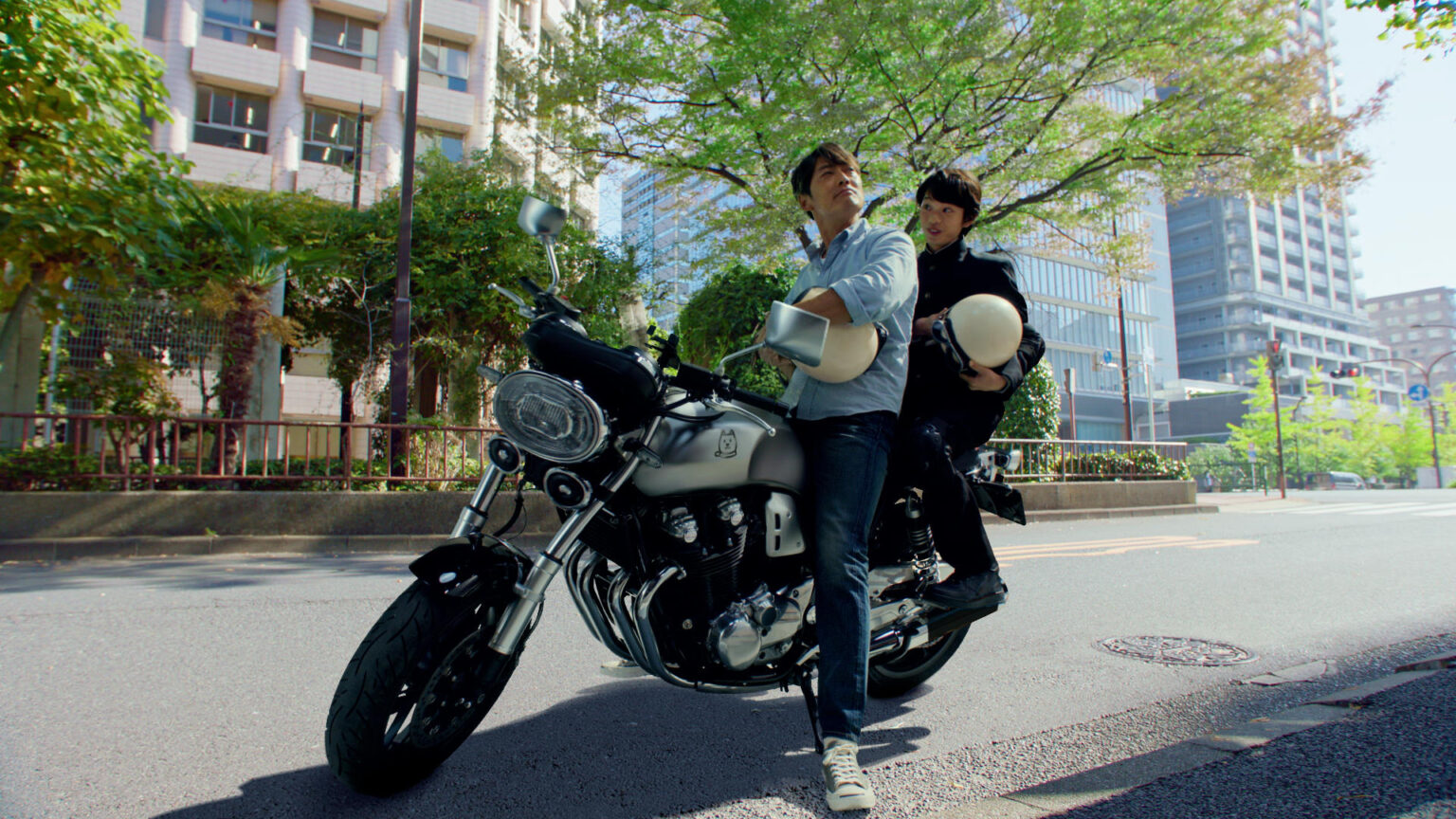 反町隆史＆黒川想矢 親子役でソフトバンク新TVCM出演！Adoが熱唱する、あのメロディにも注目 | エンタメラッシュTV