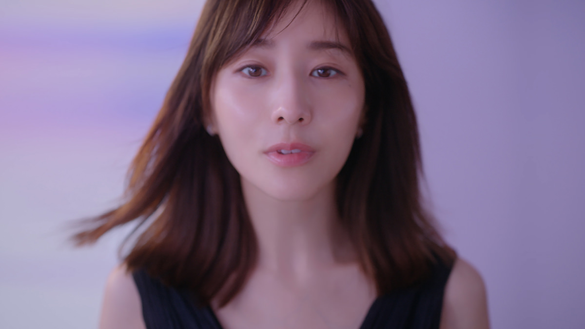 田中みな実 出演 カネボウ化粧品『DEW（デュウ）』新TVCM「私は欲しがり」篇＆メイキング・インタビュー | エンタメラッシュTV