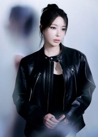 BoA、デビュー25周年を祝し「2025 Weverse Con Festival」で伝説的なトリビュートステージを披露！“K-POPの女神”が贈る感動のパフォーマンスに期待高まる ...